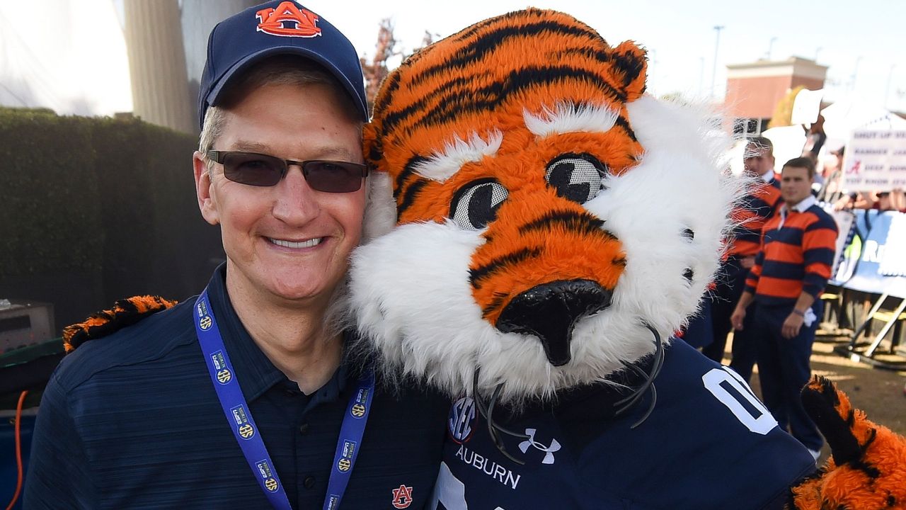 Homecoming with Tim Cook (7/22/24) - Live Stream - Watch ESPN