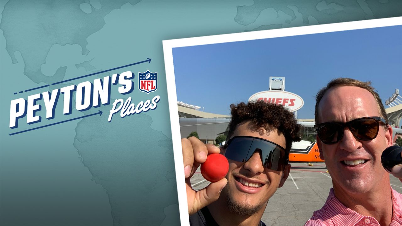 Peyton's Places: Football Under the Christmas Tree (Ep. 9) (12/24/22 ...