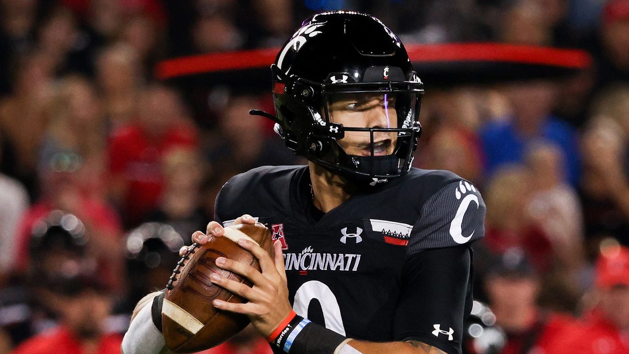 UCF vs. #3 Cincinnati (Football) 10/19/21 - Stream the Game Live ...